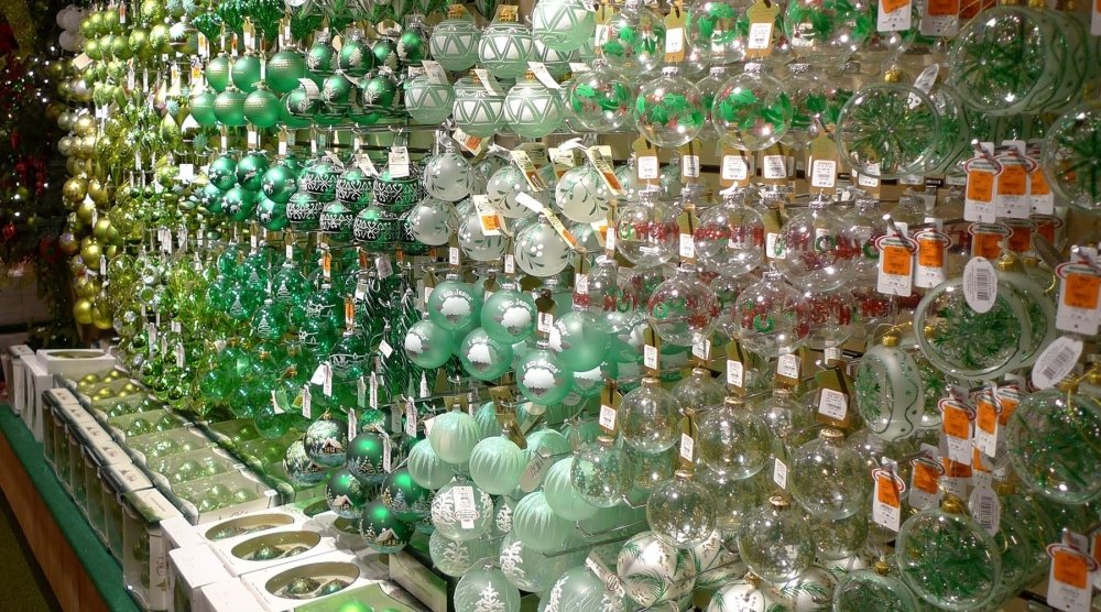 Bronner’s – The Biggest Christmas Store in the World – My Christmas
